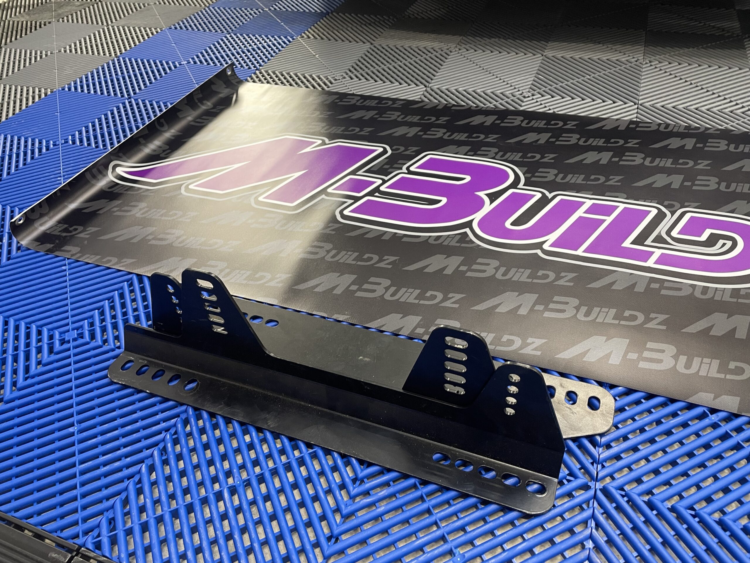 Bucket Seat Mounting Brackets - M-Buildz